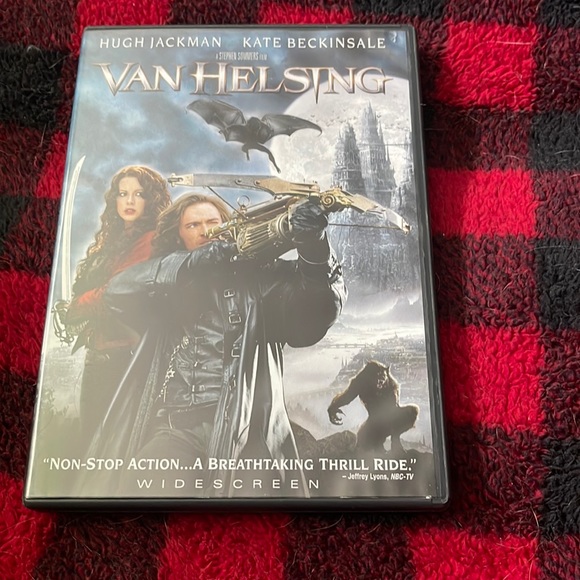 Media | Van Helsing Dvd | Poshmark